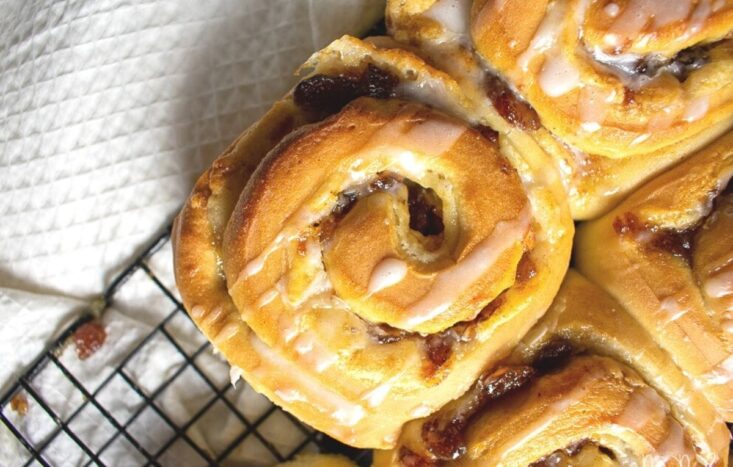 Mincemeat Chelsea Buns - Easy Midweek Meals and More by Donna Dundas